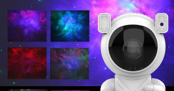 Starlight Moon seated robot